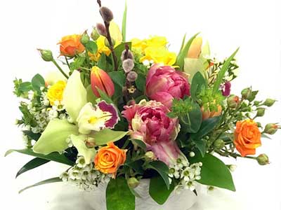 Fine Floral Designs - FLOWERS VICTORIA - 1-800-667-0880.